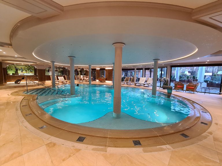 Chez Julien : Hôtel et SPA à FOUDAY - Miss Elka